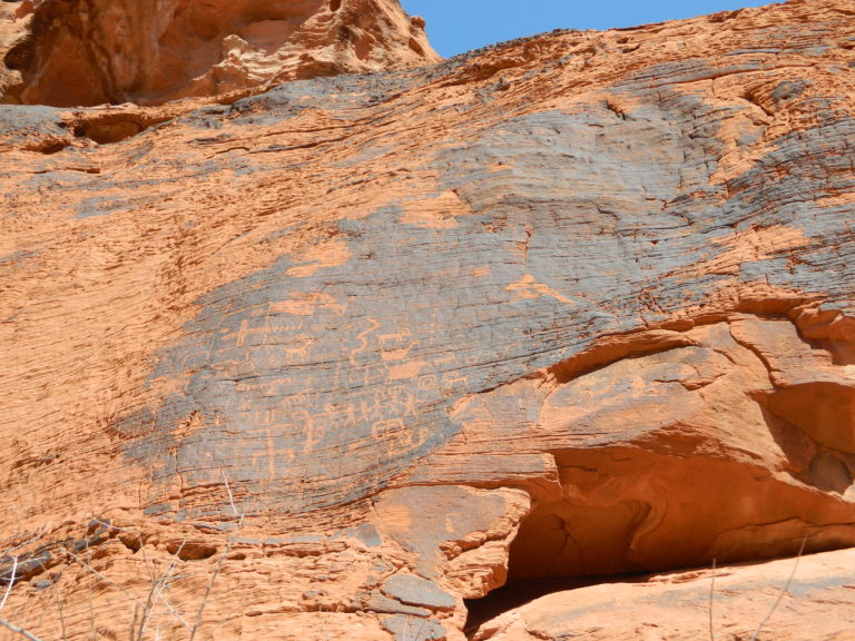 Off-the-Strip Vegas Vacation: Canyons, Craters and Carvings - Somewhere ...